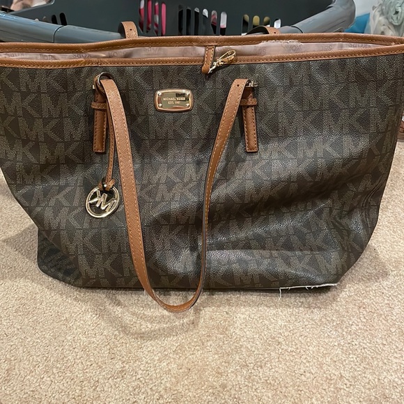 Michael Kors | Bags | Michael Kors Large Leather Monogram Tote | Poshmark